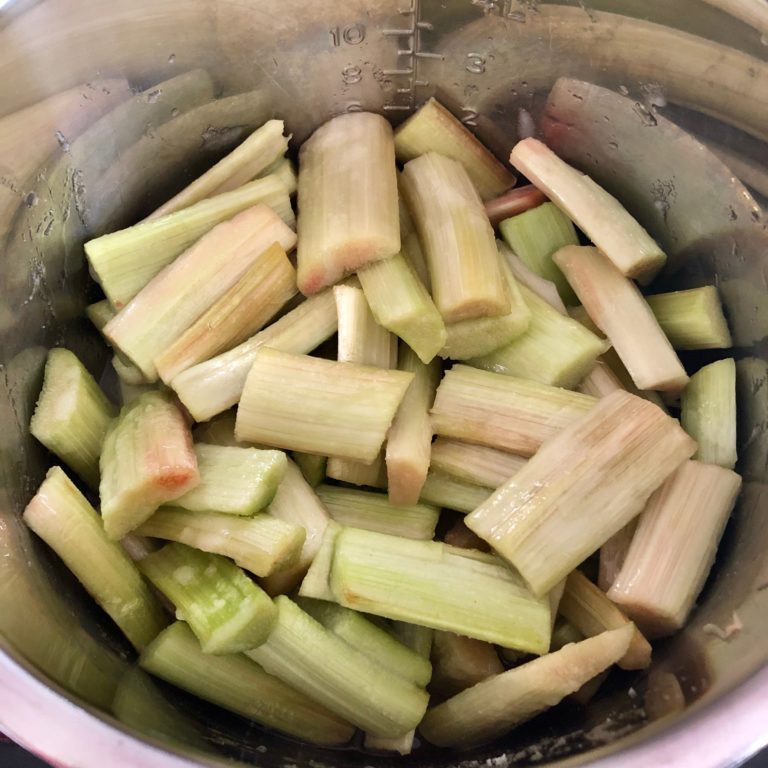 Instant Pot Rabarbermoes - Instant Pot Lekker!