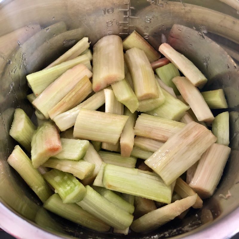 Instant Pot Rabarbermoes - Instant Pot Lekker!